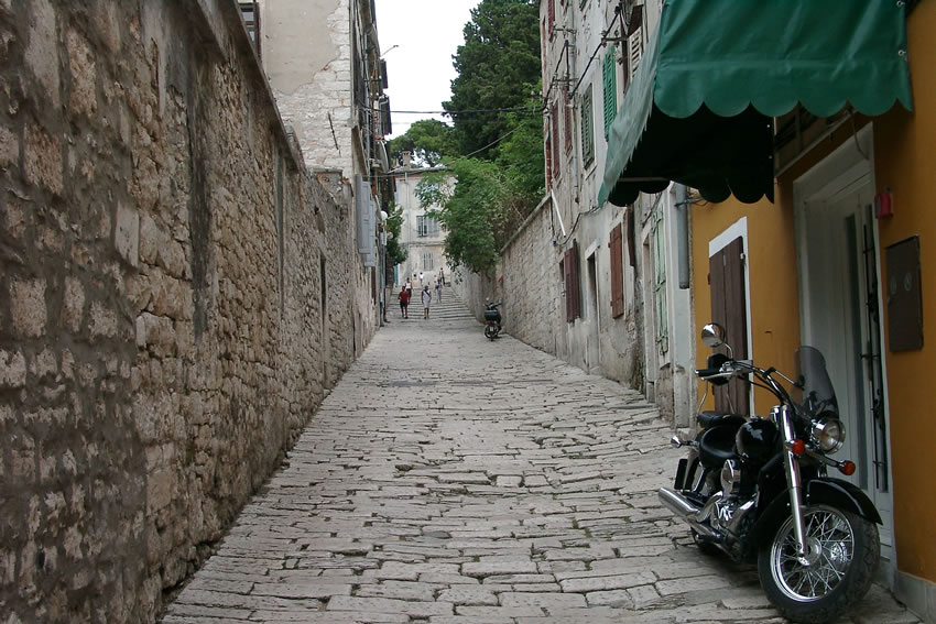 Get to know Pula - Association of Tourist Guides Pula